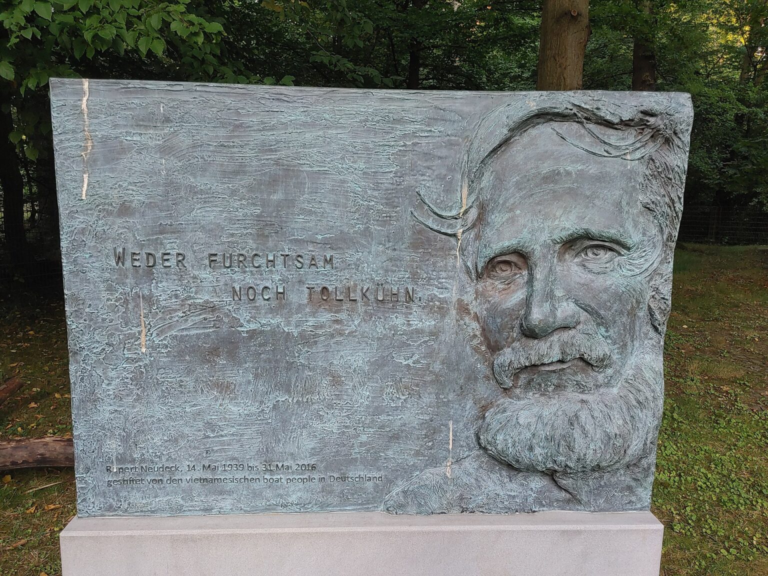 Ausstellung über das Leben und Wirken von Rupert Neudeck im MUSIT ...